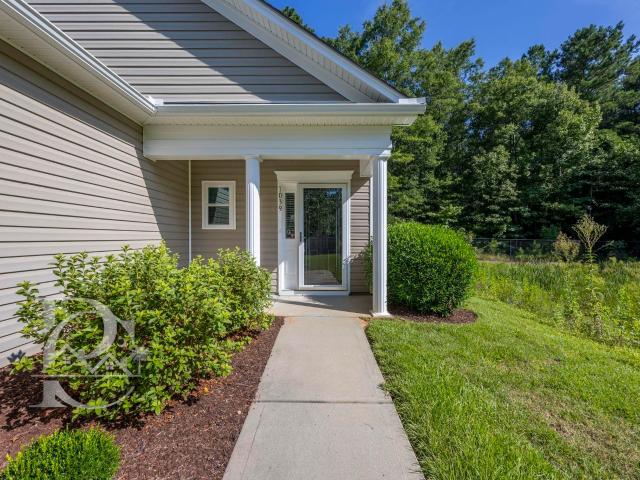 1039 Glencroft Drive