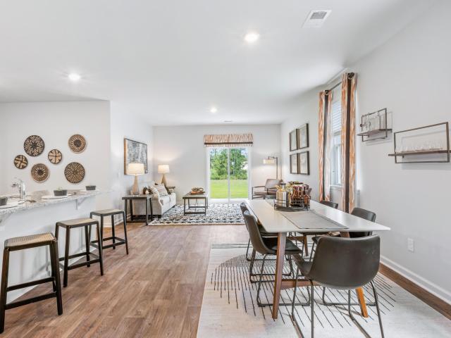 1039 Laurel Oaks Drive