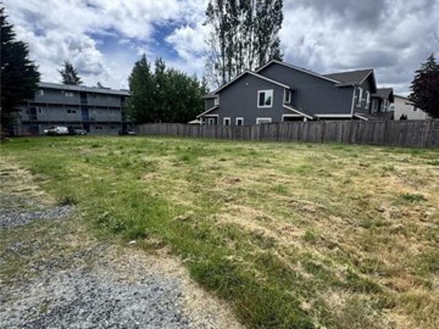 1039 SW 150th St, Burien, WA 98166