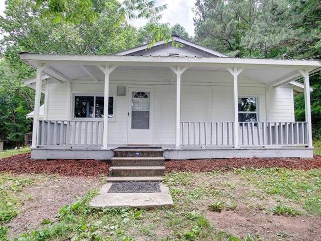 1039 School House Rd NE, Calhoun, GA 30701