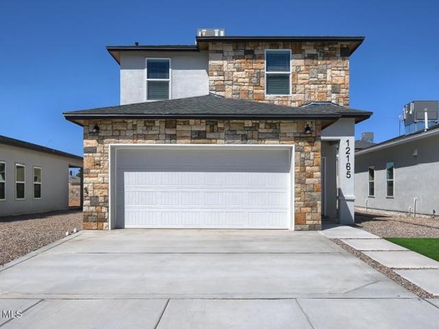1039 Sidonia Pl, Socorro, TX 79927