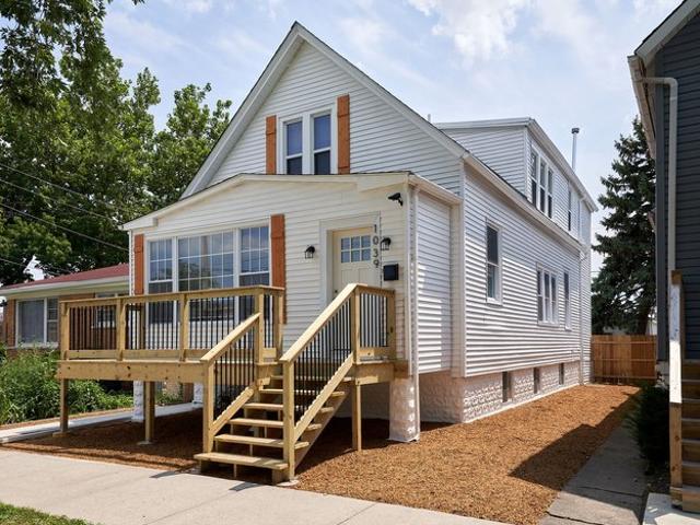 1039 W 97th St, Chicago, IL 60643