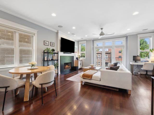 1039 W Grace Street # 2