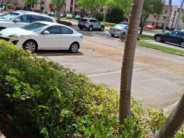 10303 Sunrise Lakes Blvd, Unit 103, Sunrise, FL 33322 | MLS #B26004