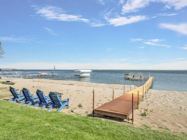 10300 th Ave, Spirit Lake, IA 51360