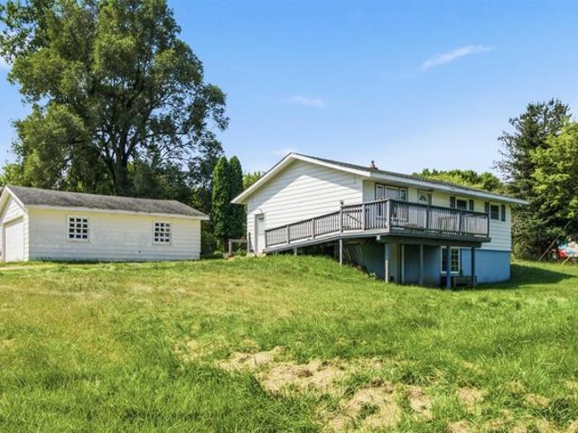 10300 Farrand Rd, Otisville, MI 48463