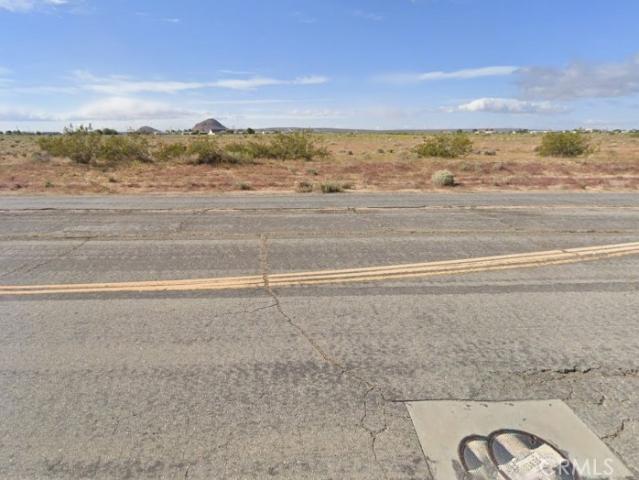 10300 S Loop Blvd, California City, CA 93505 | MLS #HD25271