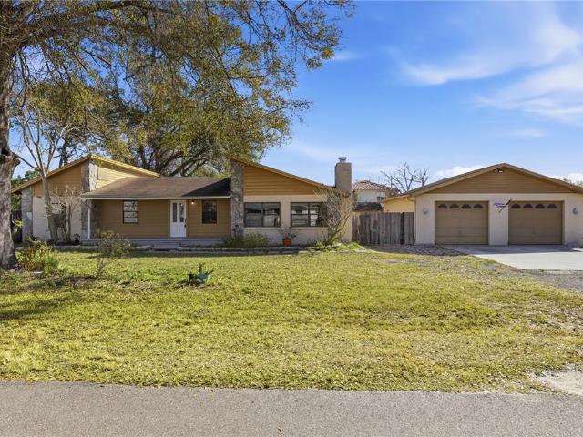 10301 Trail Ridge Ln, Tampa, FL 33624 | MLS #TB8468 | Compass