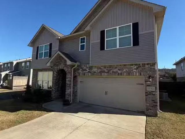 10301 DRYMEN ST SW, HUNTSVILLE, AL 35803