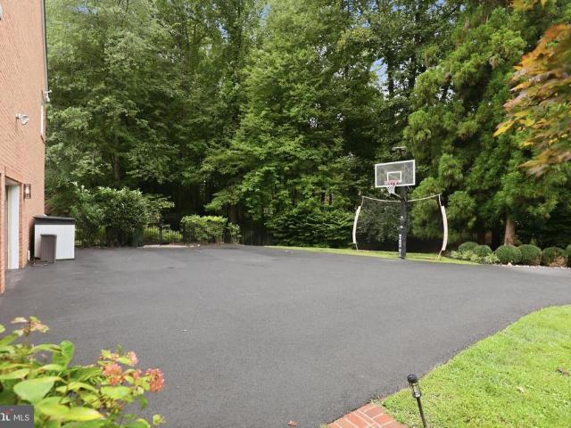 10301 Forest Maple Road
