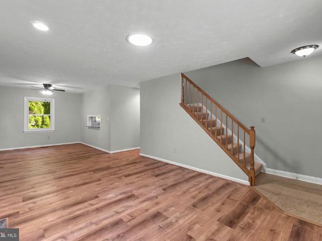 10302 Horn Court