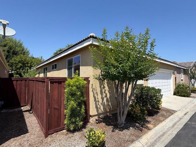 10302 Oldham Lane