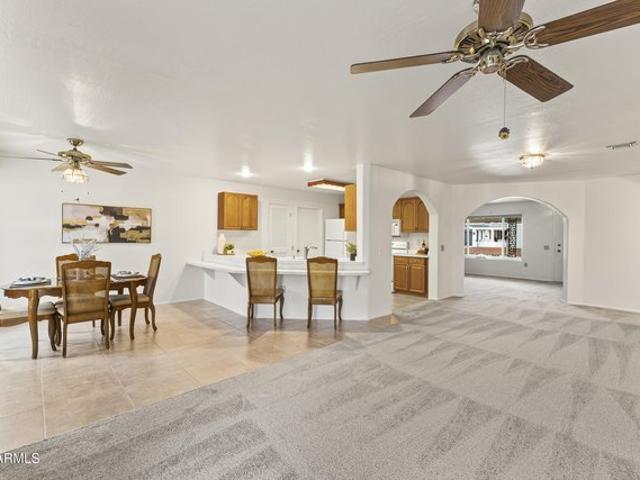 10307 W Sutters Gold Ln, Sun City, AZ 85351