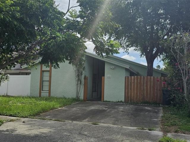 10307 Pennytree Pl, Tampa, FL 33624