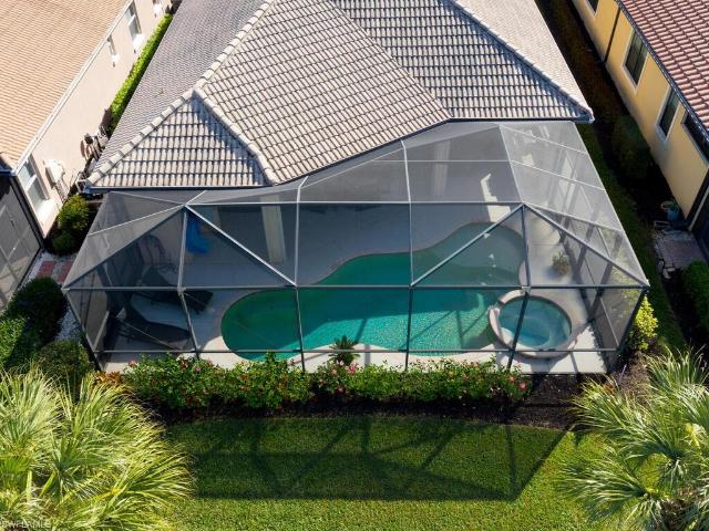 10304 Porto Romano Dr, Miromar Lakes, FL 33913 | MLS #225083