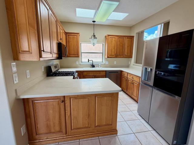 10305 Arroyo Crest Drive NW
