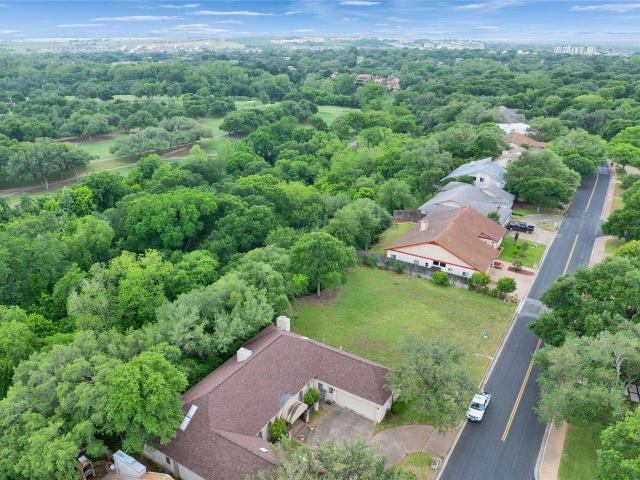 10305 La Costa Dr