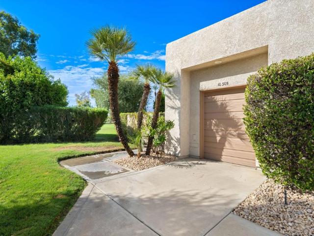 10305 Sunningdale Drive