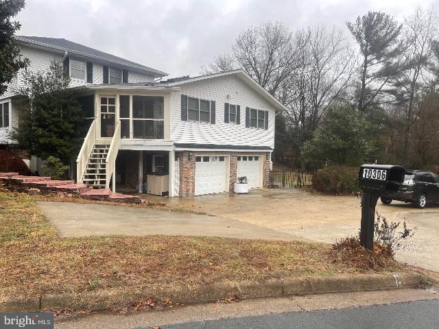 10306 Galpin Ct, Great Falls, VA 22066 | MLS #VAFX2290