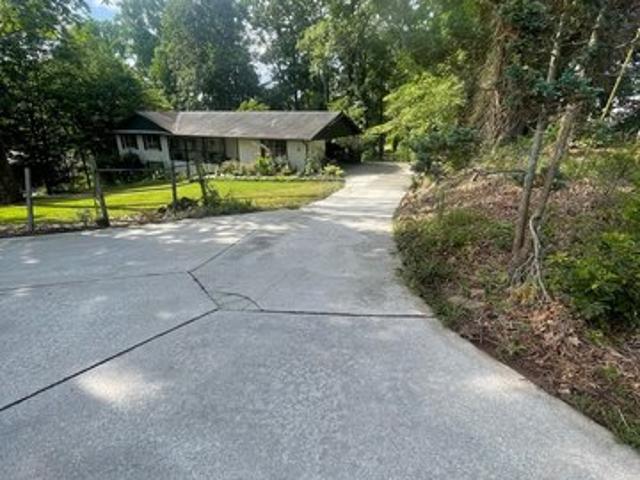 1030 Murray Cir SW, Marietta, GA 30064