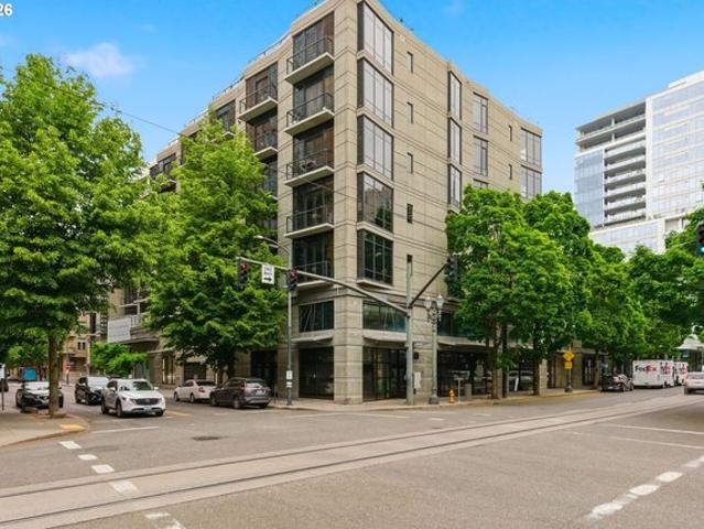 1030 NW 12th Ave Apt 130, Portland, OR 97209