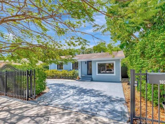 1030 NW 43rd St, Miami, FL 33127