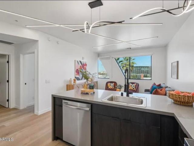 1030 N 1st Street # 301