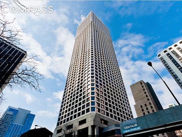 1030 N State St 36F, Chicago, IL