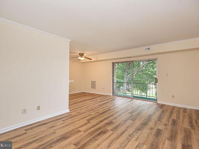 1030 Adams Avenue # 3B