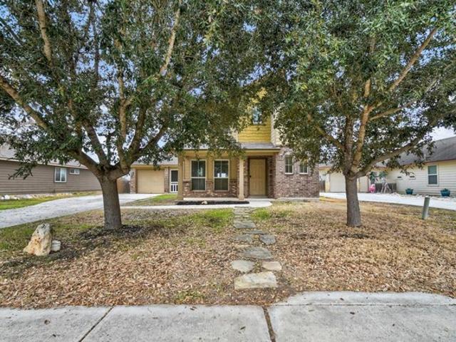 1030 Birdsong Ln, New Braunfels, TX 78130