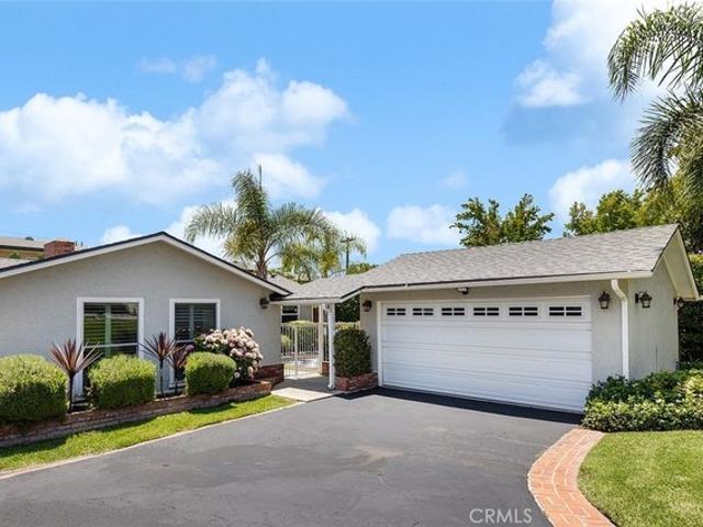 1030 Cynthia Ave, Pasadena, CA 91107
