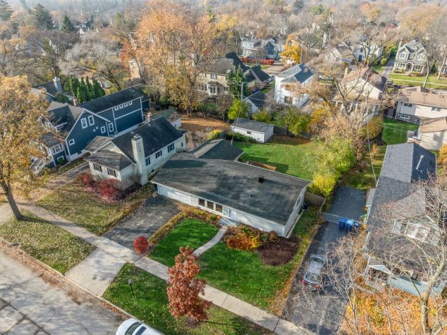 1030 Chestnut St, Deerfield, IL 60015 | Compass