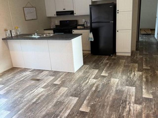 1030 E Columbia Ave Unit J002, Battle Creek, MI 49014