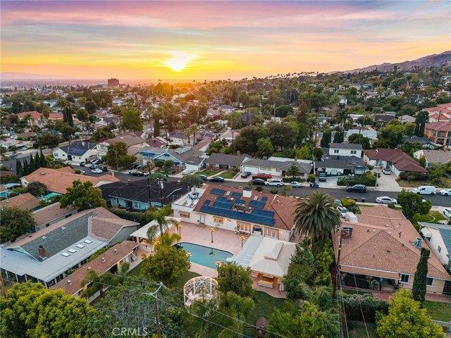 1030 E Valencia Ave, Burbank, CA 91501