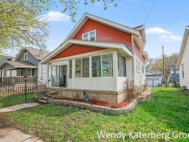 1030 Garfield Ave NW, Grand Rapids, MI 49504