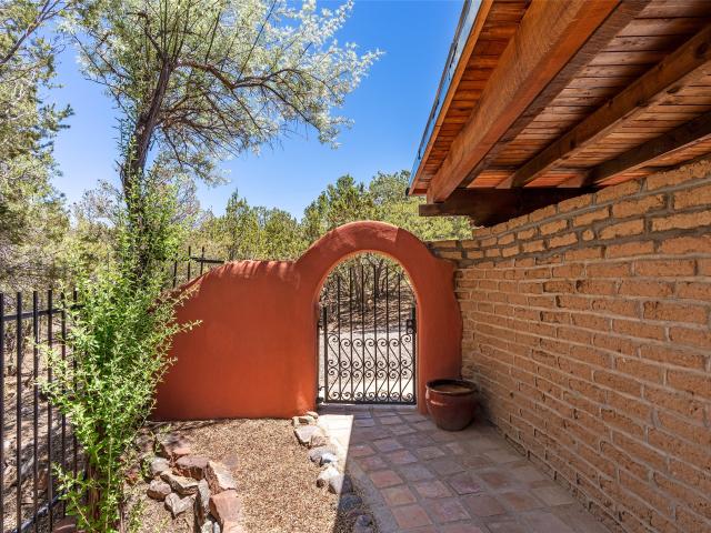 1030 Governor Dempsey Drive