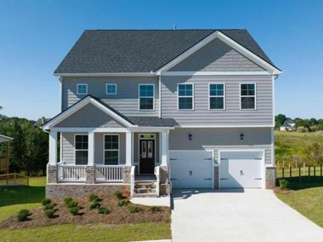 1030 Hawthorne Cir, Madison, GA 30650