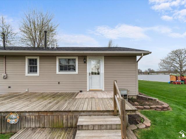 1030 Posey Lake Highway