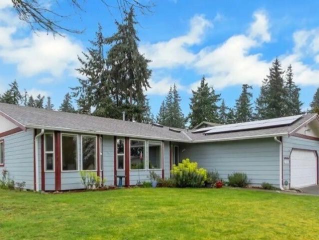 1030 rd Ave Ct E, Puyallup, WA 98373 | MLS #2483 | Compass