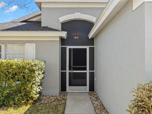 1030 Summer Breeze Dr, Brandon, FL 33511 | MLS #TB8479 | Compass