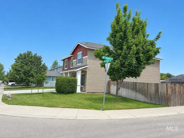 1030 Sw Colonial