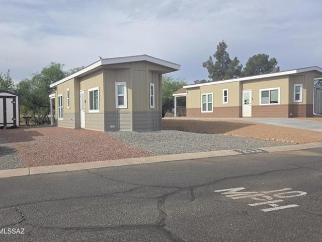 1030 S Barrel Cactus Rdg Unit 213, Benson, AZ 85602