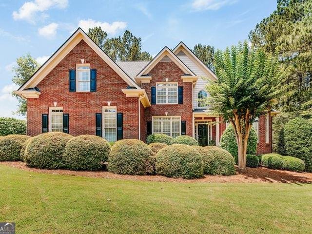 1030 Spring Lake Dr, Bishop, GA 30621