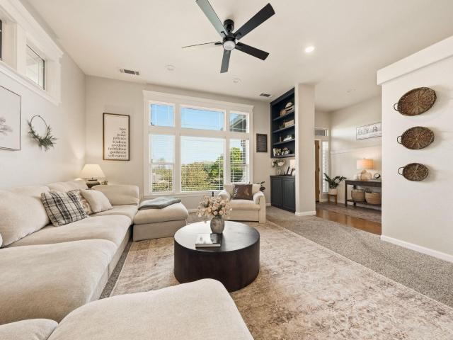 1030 Tulare Court