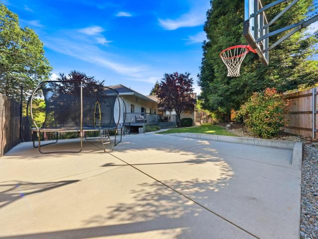 1030 Tulare Ct, Redding, CA 96003 | MLS #26 1631
