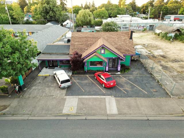 1030 W 5TH AVE