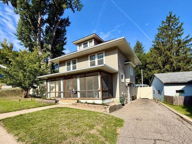 1030 West Ave, Red Wing, MN 55066