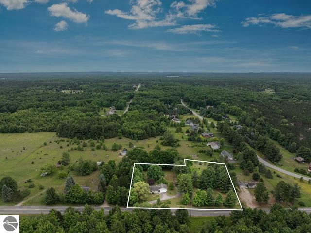 10313 N Long Lake Road