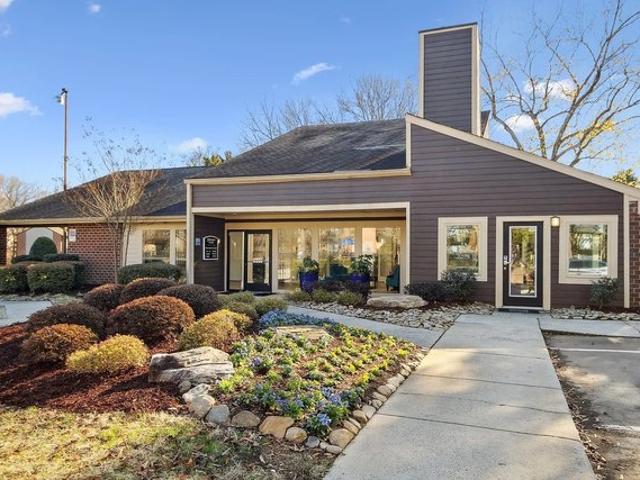 10310 Cedar Trail Ln, Charlotte, NC 28210