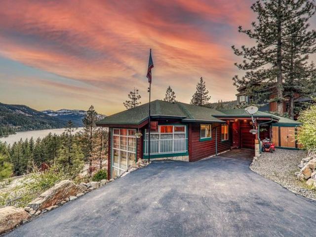 10310 Martis St, Truckee, CA 96161